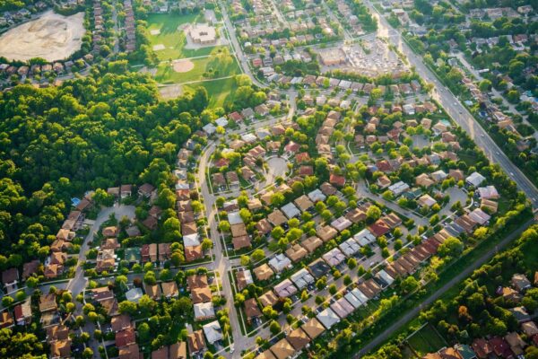 Exurbs vs. Suburbs: What You Need to Know – eXp Realty USA