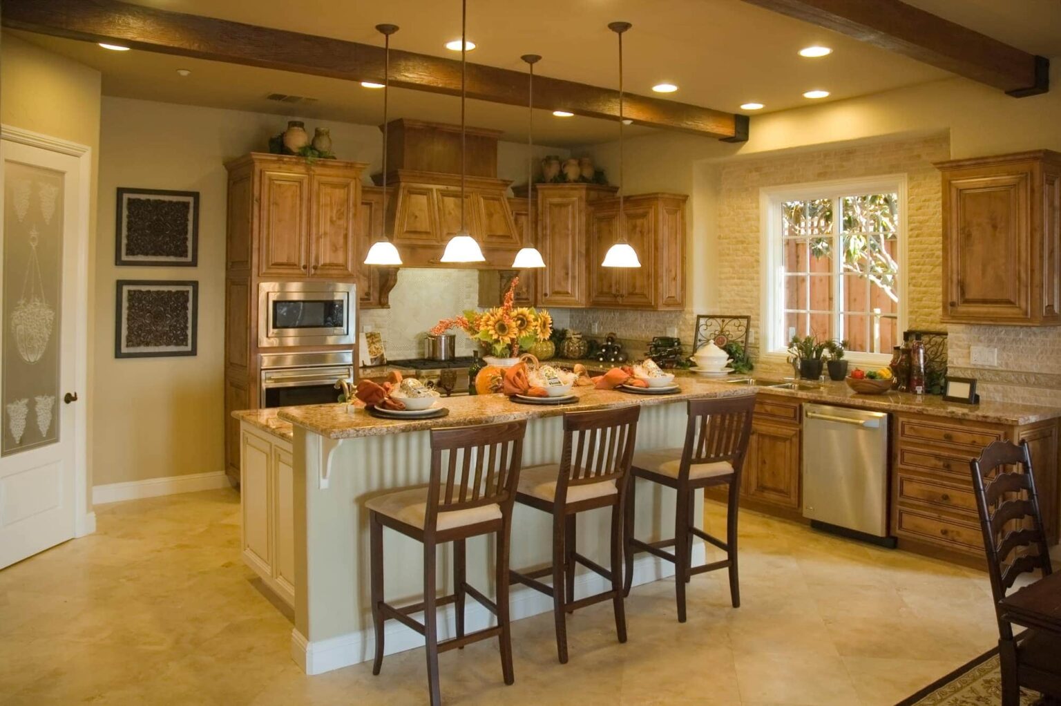 What Is a Breakfast Nook? Definition and Some Design Inspiration for ...